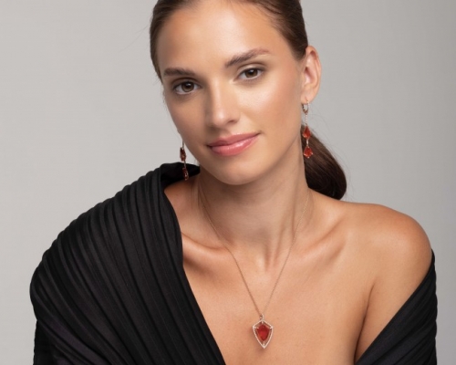 Lisa Nik: Fine Jewelry Available In Boutiques Worldwide